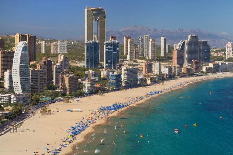 Benidorm látnivalók, nyaralás, programok - Spanyolország